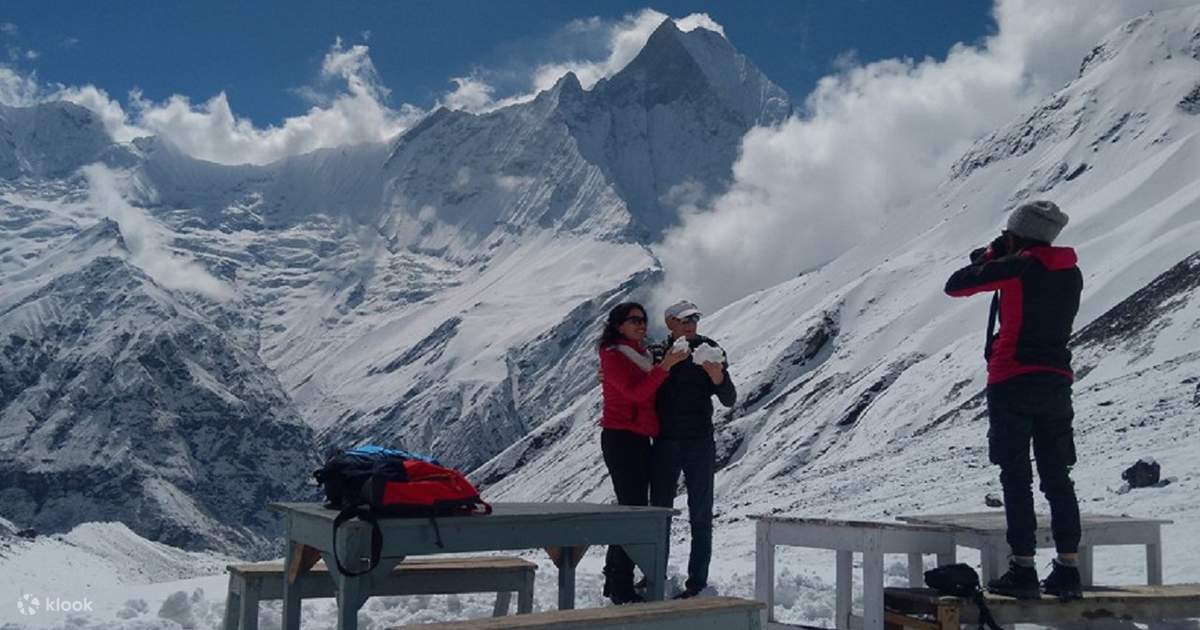 Dari Pokhara Trek Basecamp Annapurna 5 Hari Dengan Mata Air Panas